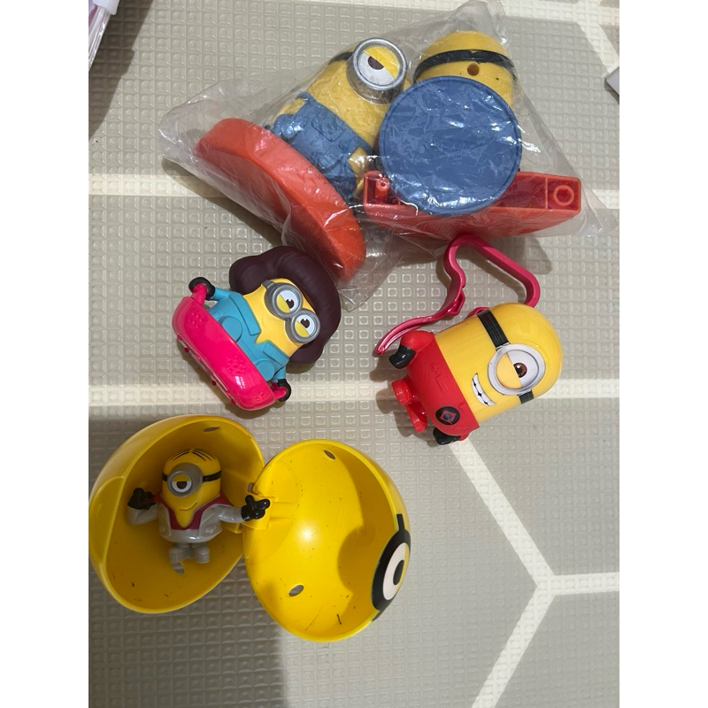 Jual minions set | Shopee Indonesia