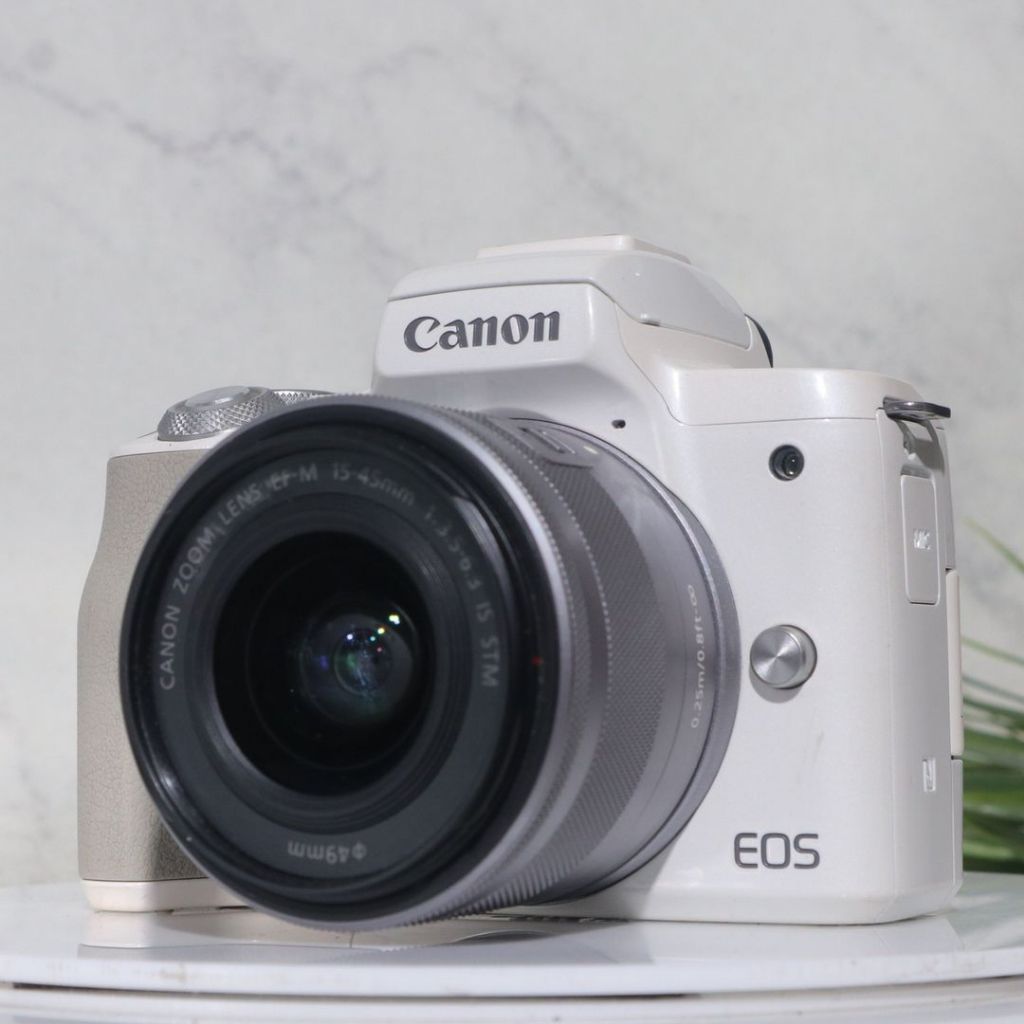 Jual Canon EOS M50 Fullset Likenew No Minus | Shopee Indonesia
