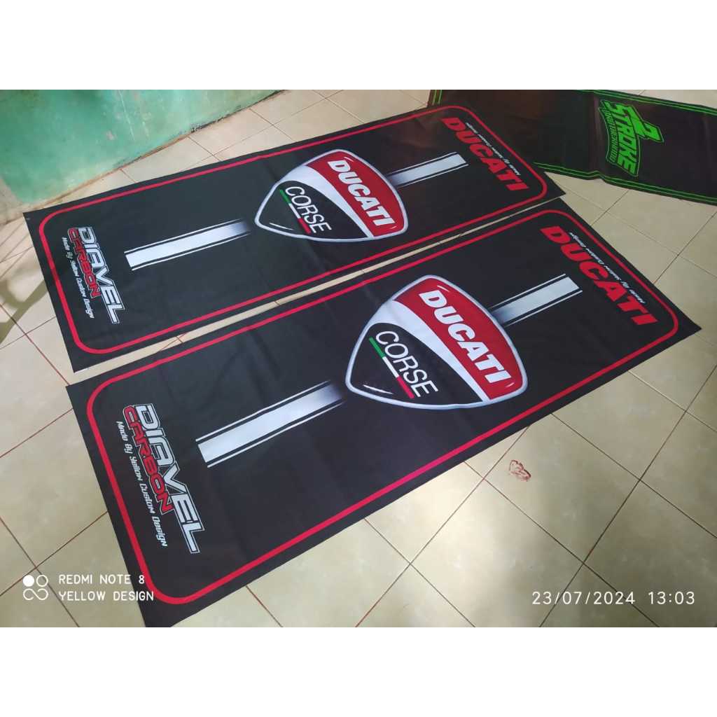 Jual BANNER KARPET ALAS MOTOR MODEL DUCATI 3 | Shopee Indonesia
