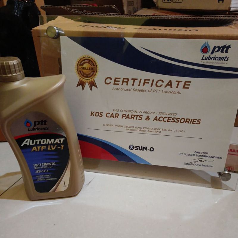 Jual Oli Matic Toyota Innova Reborn Fortuner Matik PTT LV-1 1 liter ...