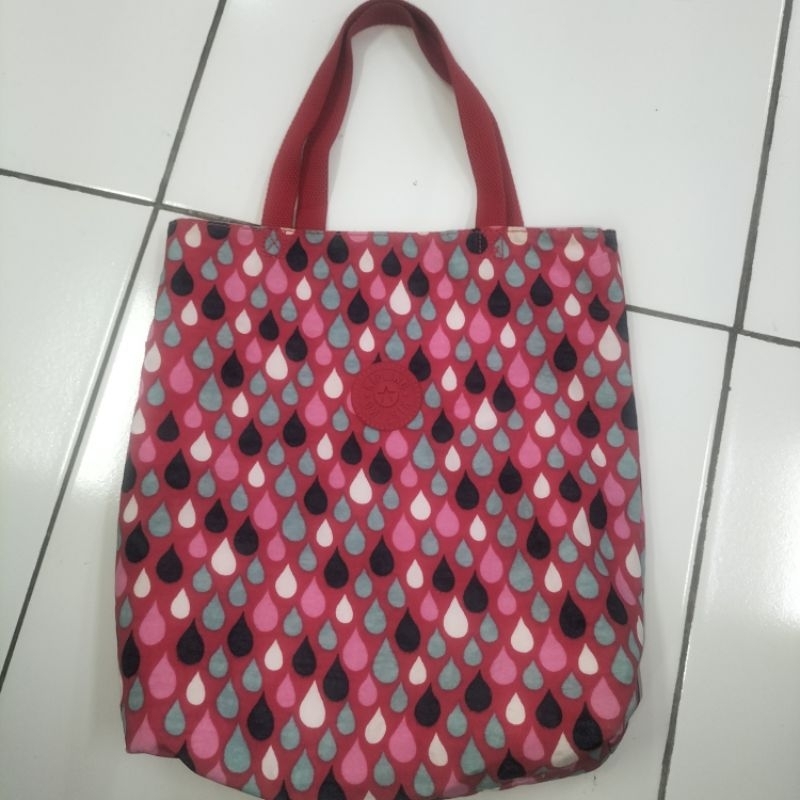 Jual hand bag nilon brand KIPLING preloved.baca deskripsi | Shopee ...