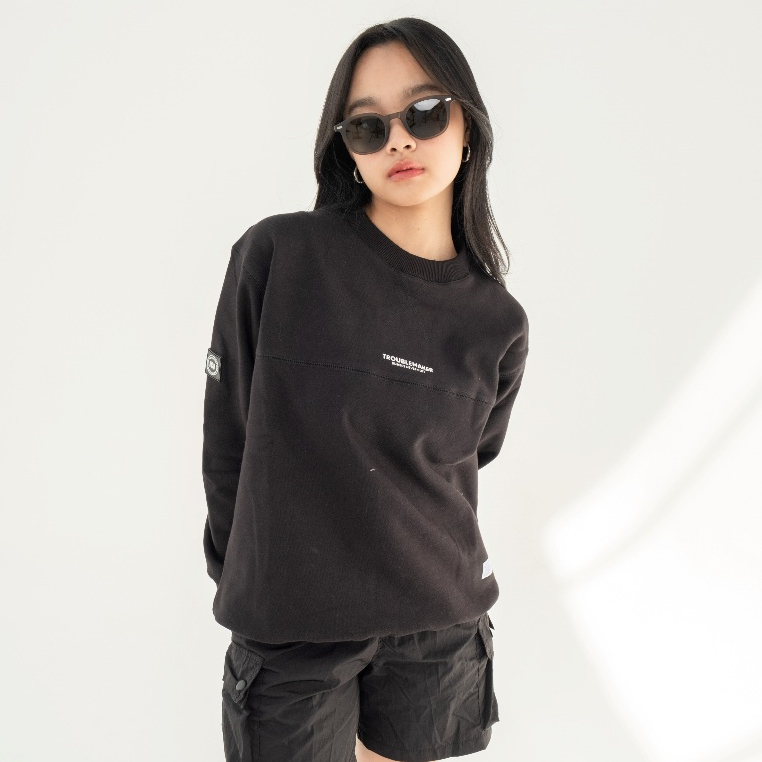 Jual Troublemaker | Crewneck - Hofelijk Black | Shopee Indonesia
