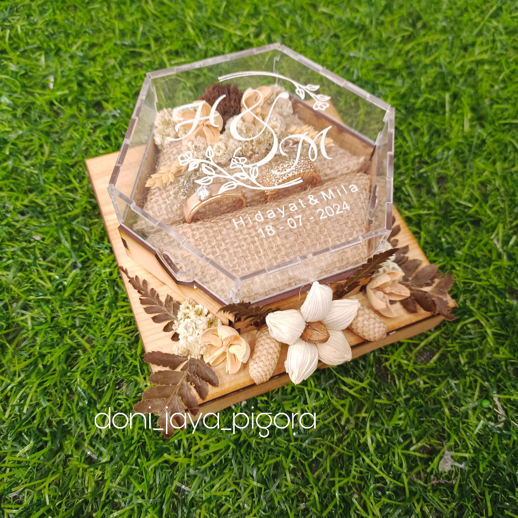 Jual [Hexagon#2] Box Cincin Hexagon Rustic / Kotak Cincin / Ring Box ...
