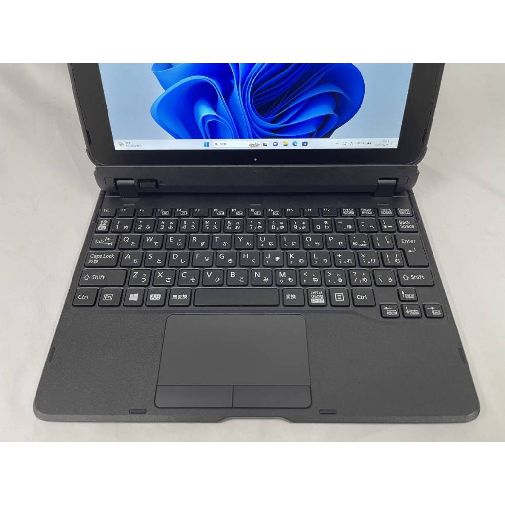 Jual Laptop Fujitsu ARROWS TAB Q507/Q508/Q555 2 in 1 Tablet CELERON ...