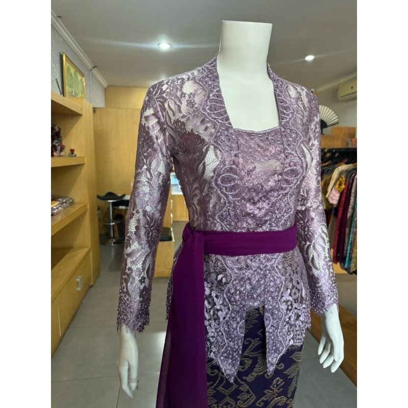 Jual kebaya brokat Payet cocok untuk wisuda atau kundangan | Shopee ...