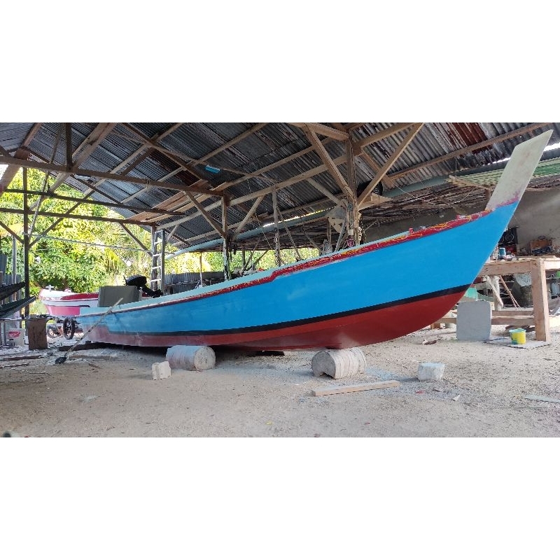 Jual Kapal Perahu Nelayan Mancing Laut Sungai Full Fiber 7Meter X 1.3M ...