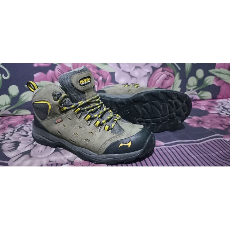 Jual Sepatu outdoor | Shopee Indonesia