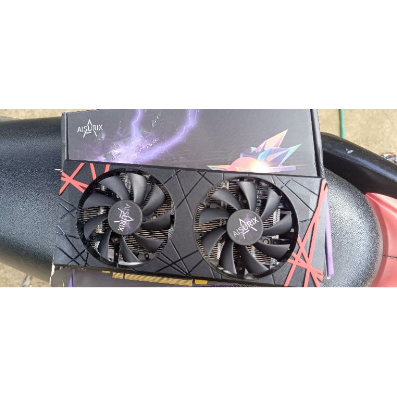 Jual VGA Aisurix RX 560XT 8GB DDR5 second like new | Shopee Indonesia
