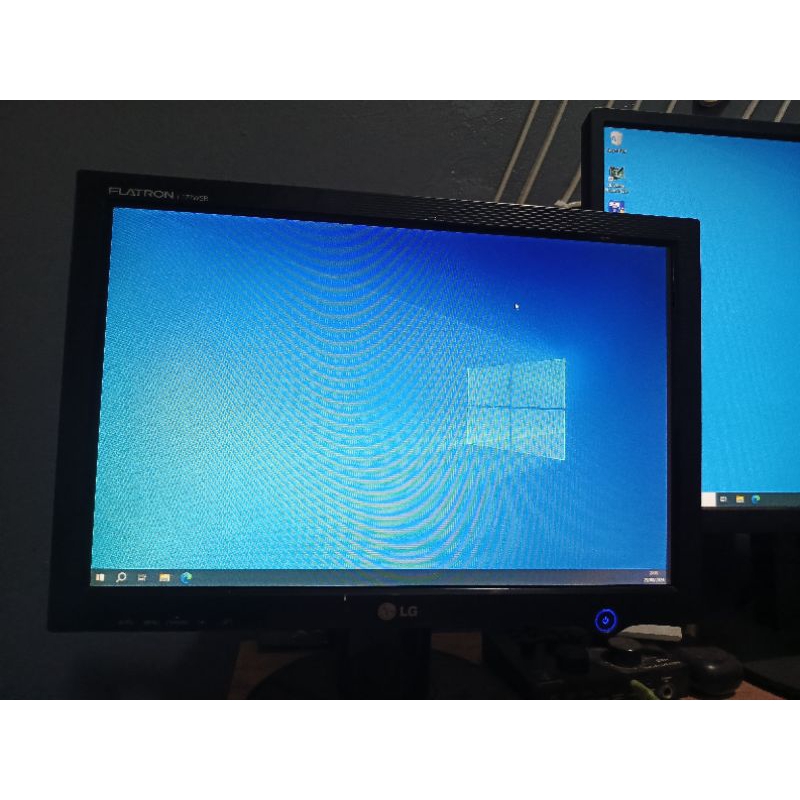 Jual monitor 16 inch | Shopee Indonesia