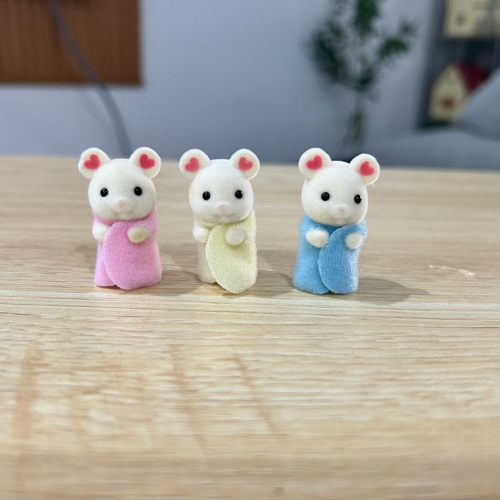 Jual Sylvanian Triplet Mouse (B) | Shopee Indonesia