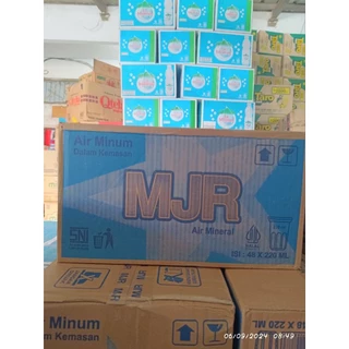 Jual Air Mineral Gelas Terlengkap & Harga Terbaru Desember 2024 ...