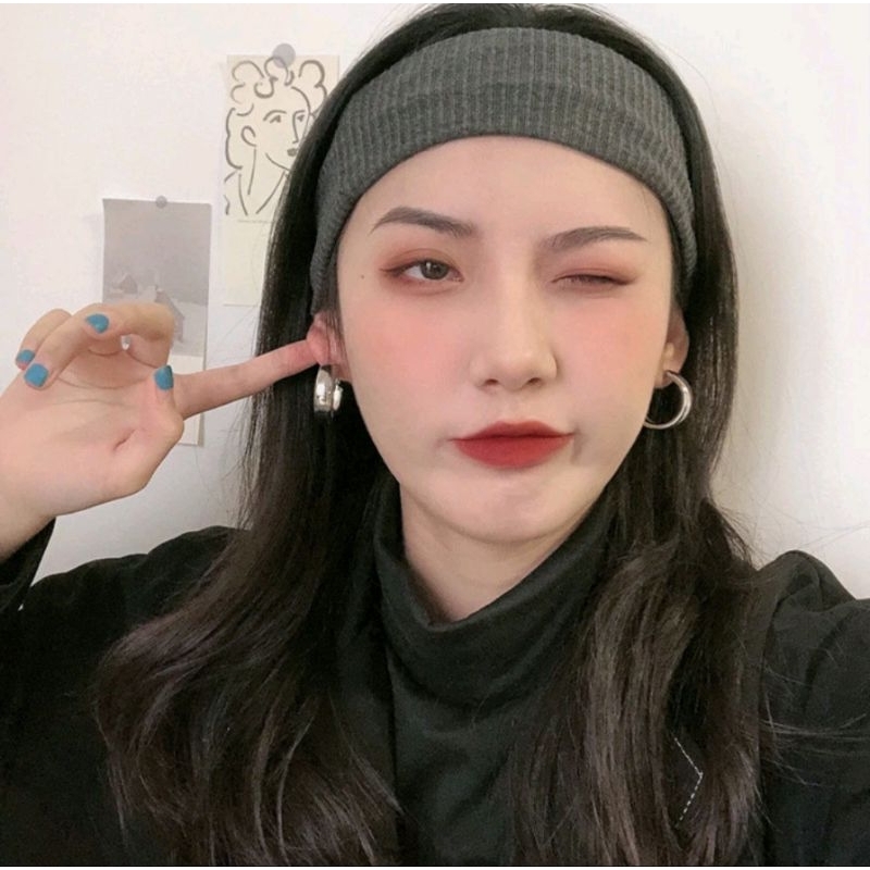 Jual Anting Wanita Tusuk Modelan Polos Tebal Besar Gaya Elegant Ala ...