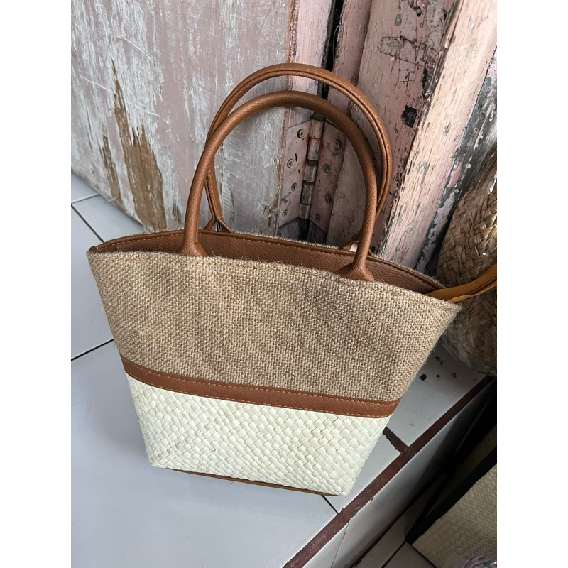 Jual Tas Kerajinan Anyaman Pandan Goni | Shopee Indonesia