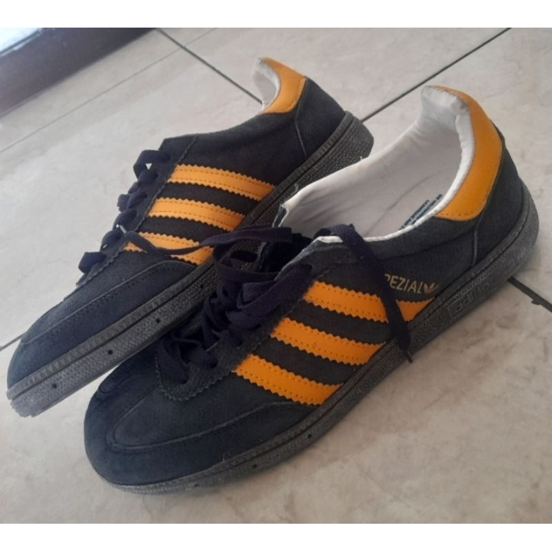 Jual sepatu bekas berkualitas | Shopee Indonesia