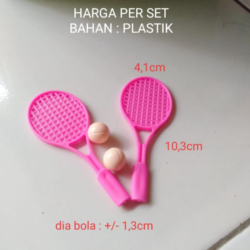 Jual Miniatur Peralatan Bermain Tenis Raket dan Bolanya 4pc | Shopee ...