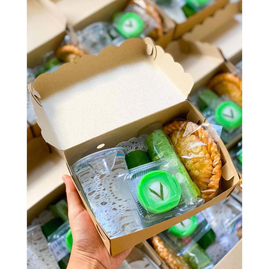 Jual Catering Malang Snack box hajatan simple isi 3 kue enak, murah ...