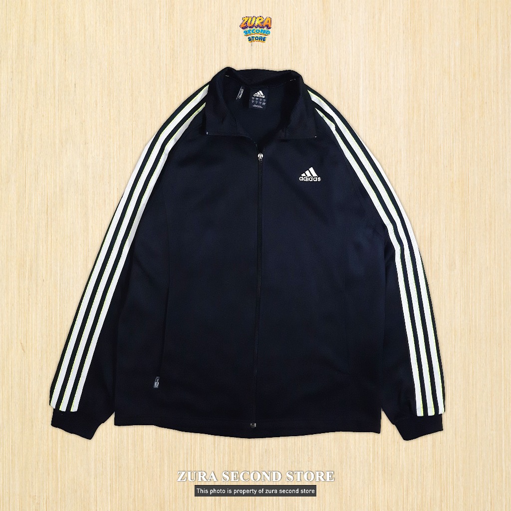 Jual Tracktop Adidas Hitam List Putih Hijau | Shopee Indonesia