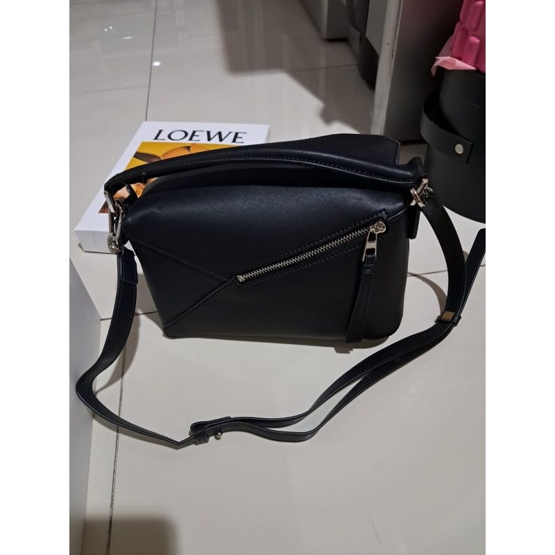 Jual loewe full leather (New) by renera | Shopee Indonesia