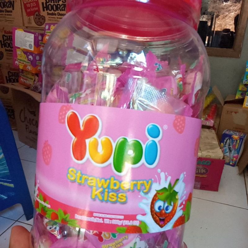 Jual permen yupi toples isi 180 pis | Shopee Indonesia