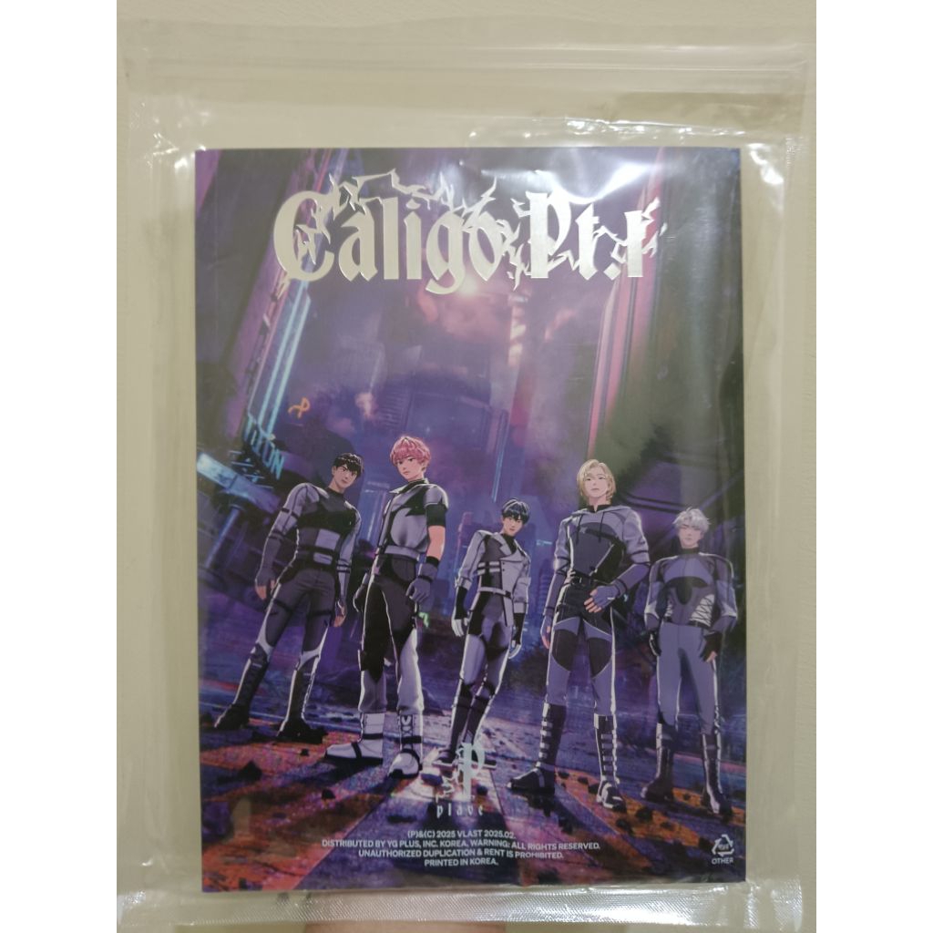 Jual Plave Caligo part 1 Fugitive album only photobook | Shopee Indonesia