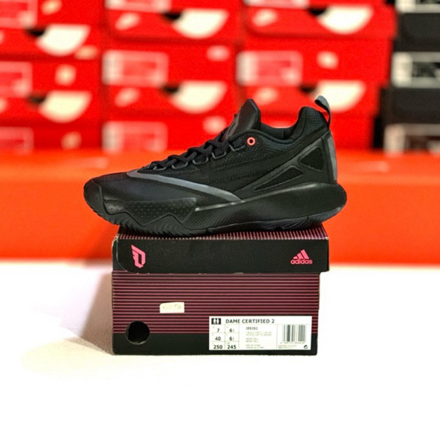 Jual SEPATU BASKET ADIDAS DAME 2 BLACK ORIGINAL (IE9352) | Shopee Indonesia