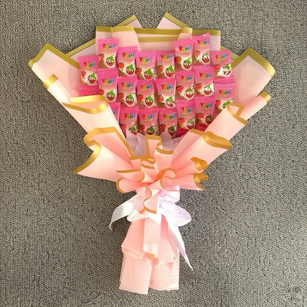 Jual Buket/Bouquet/Bucket Permen Yupi strawberry kiss love pink ...