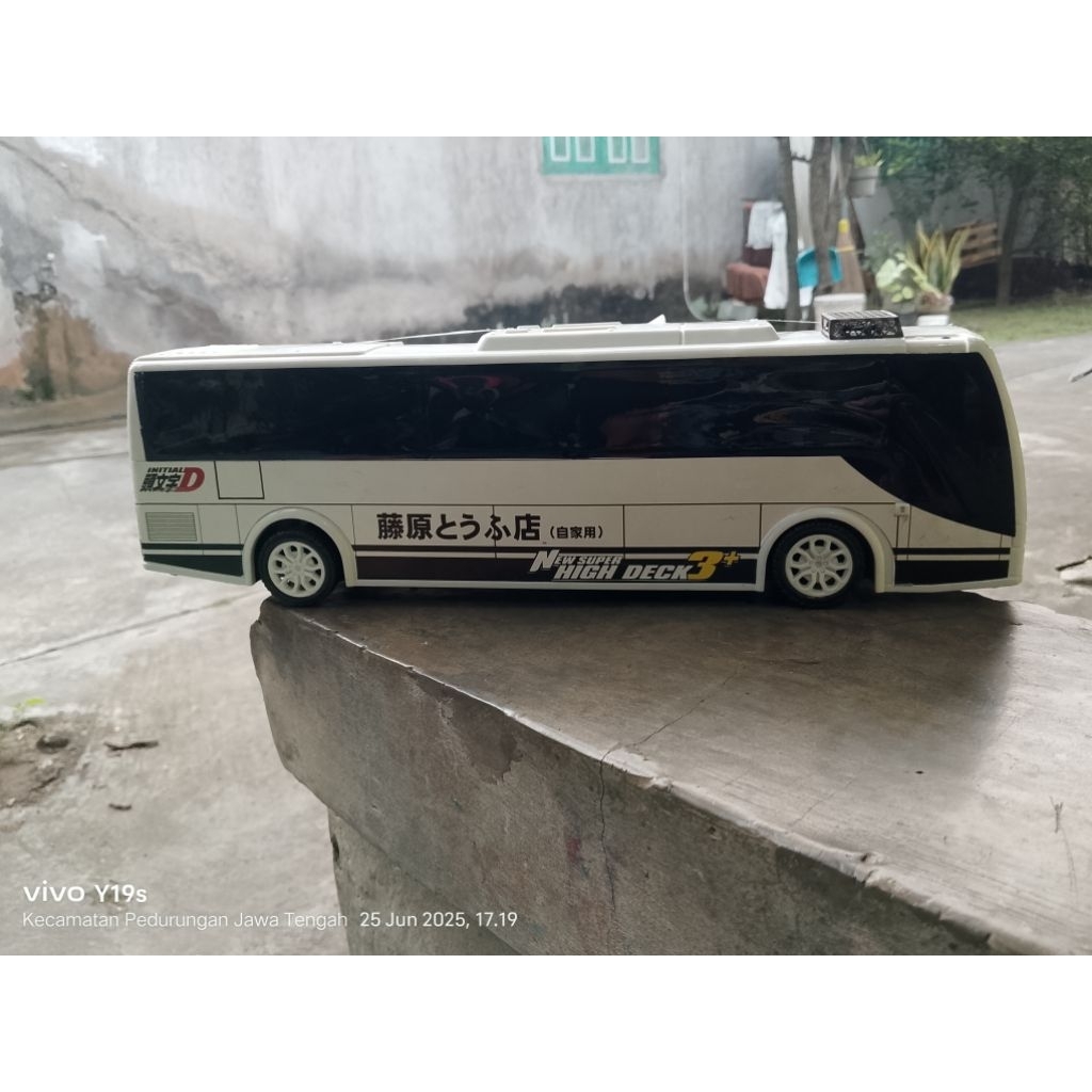 Jual Stiker kaca miniatur bus rkc model ( JETBUS 3 POLOS) sudah di ...