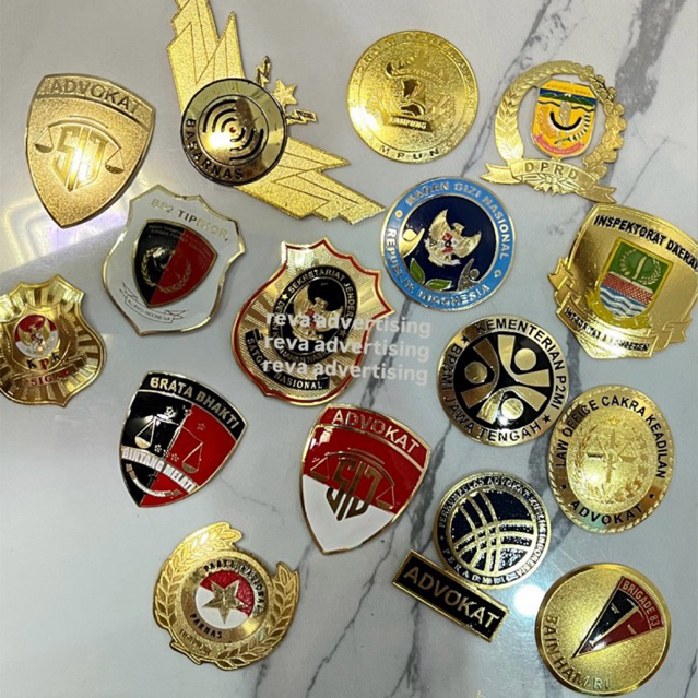 Jual PIN DADA CUSTOM LOGO KUNINGAN MAGNET | Shopee Indonesia