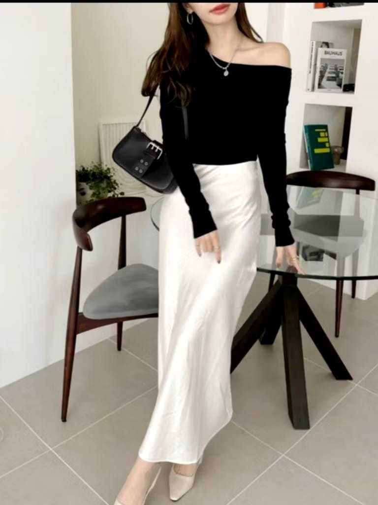 Jual FD Fashion / Atasan Crop One Shoulder Wanita / Casual Top Sabrina ...