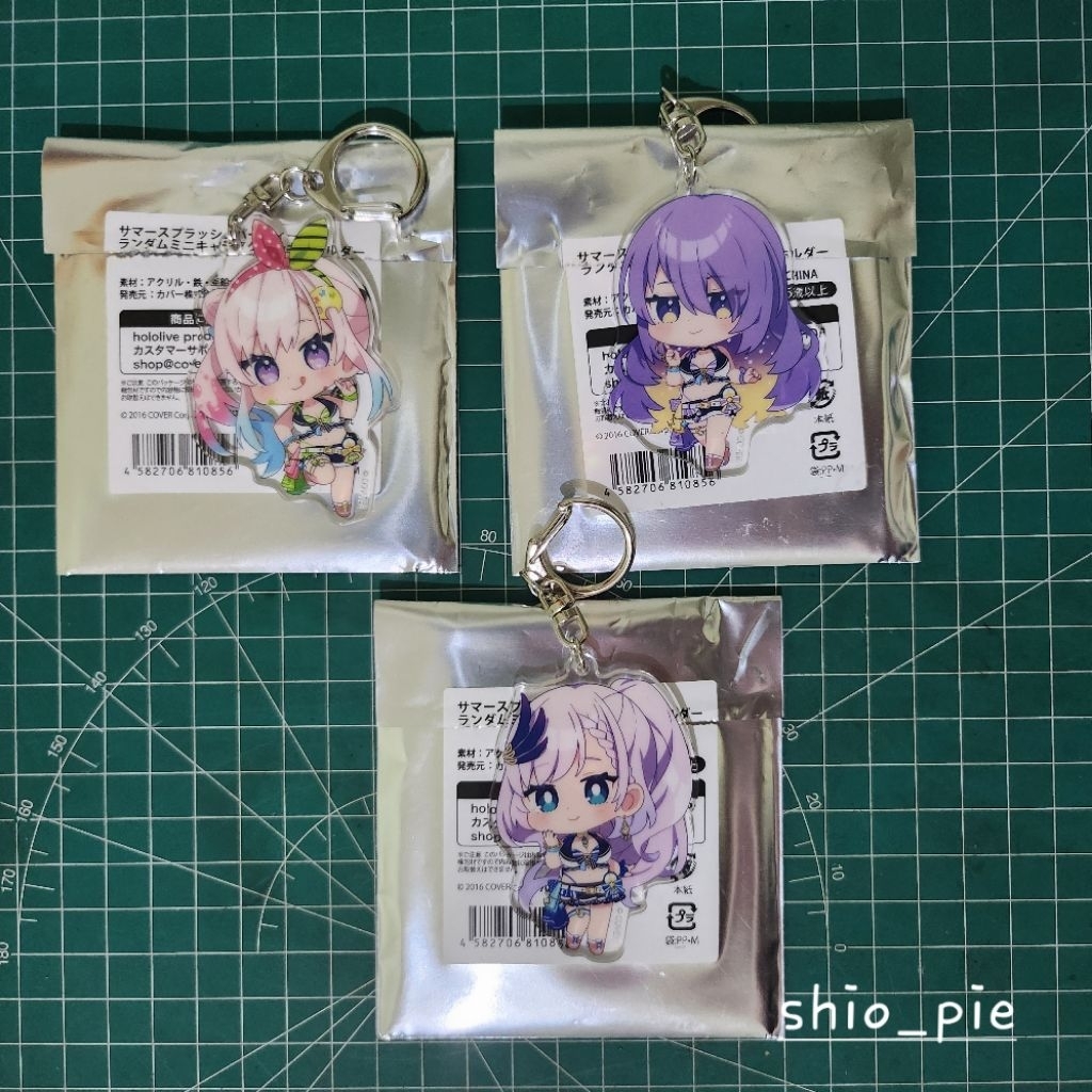 Jual Hololive Indonesia Summer Splash party acrylic keyholder Pavolia ...