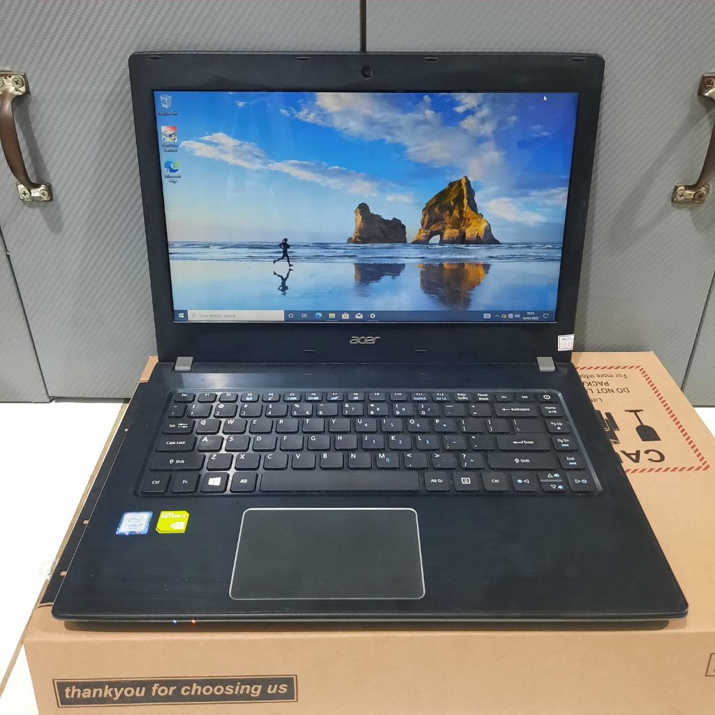 Jual Laptop Acer Aspire E5-475G Core i3-6006U Ram 8Gb atau pilihan Ram 4Gb /HDD 1Tb Double Vga ...