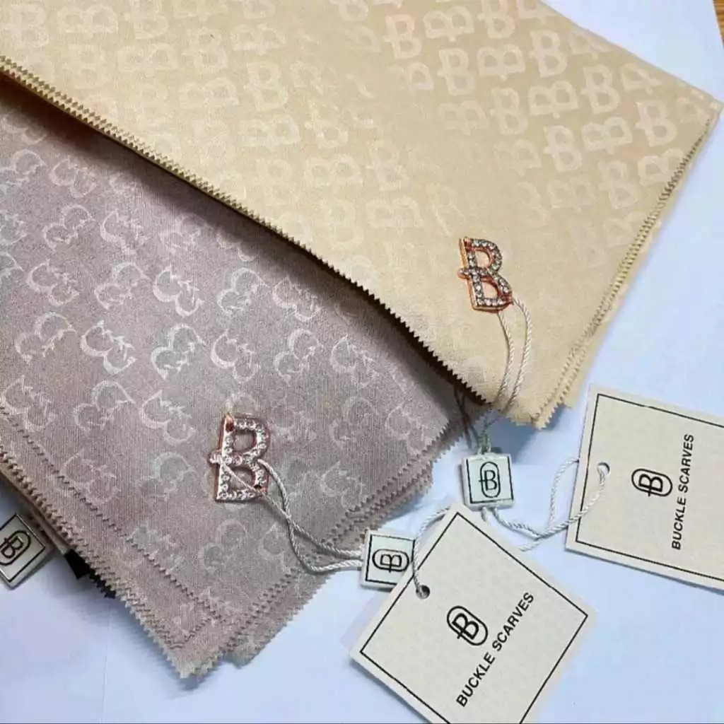 Jual Jilbab Segi Empat Buckle Scarves Emboss || Hijab Segiempat Voal ...