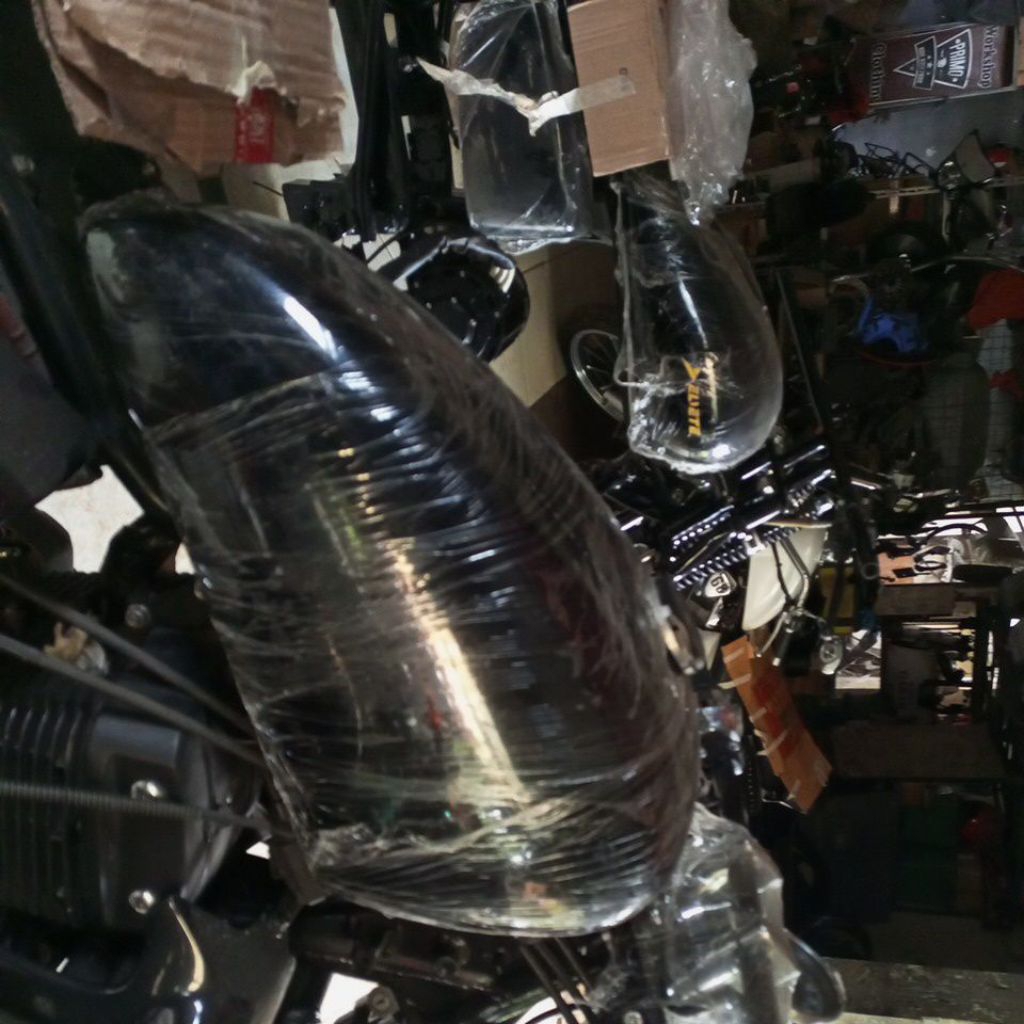 Jual Gas tank Bobber Custommade Benelli PE250 | Shopee Indonesia