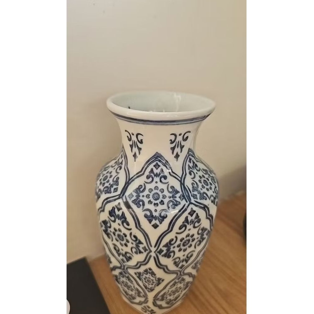 Jual Vas Keramik biru putih model segi enam ukuran tinggi 20cm | Shopee ...