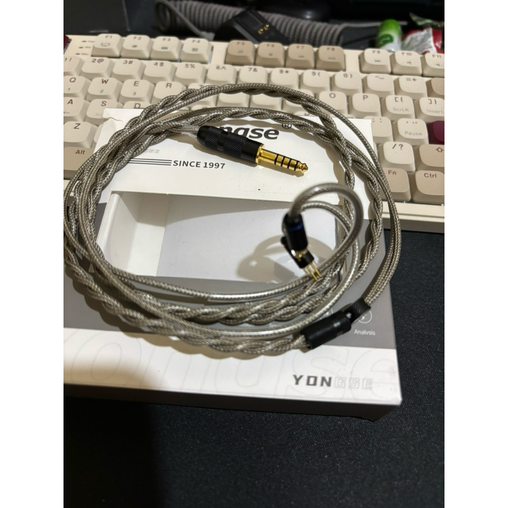 Jual Yongse Grey Bunny 2pin 4.4jack SPC IEM Cable | Shopee Indonesia