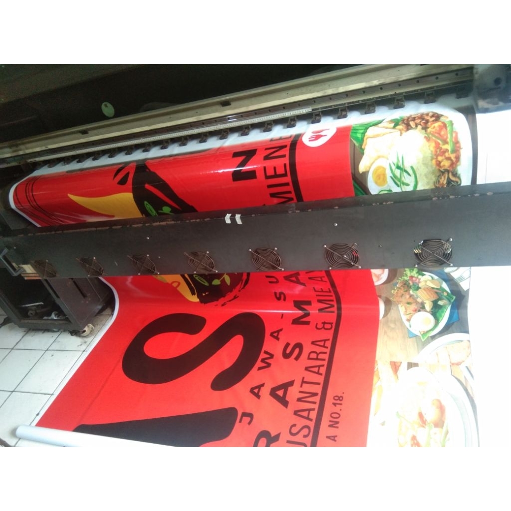 Jual spanduk backlight | banner neon box | banner jerman | Shopee Indonesia