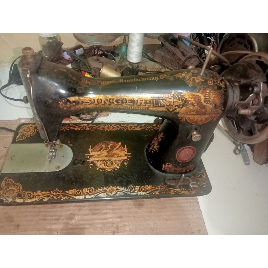 Jual mesin jahit singer hitam original Made in Britania | Shopee Indonesia