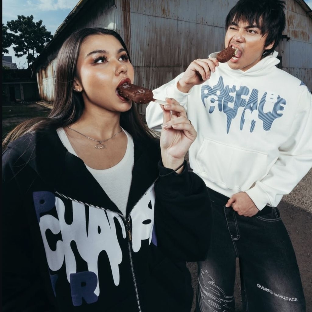 Jual [ORI 100%] Boxy Hoodie Zip CHMB de PRFC // Boxy Hoodie ...