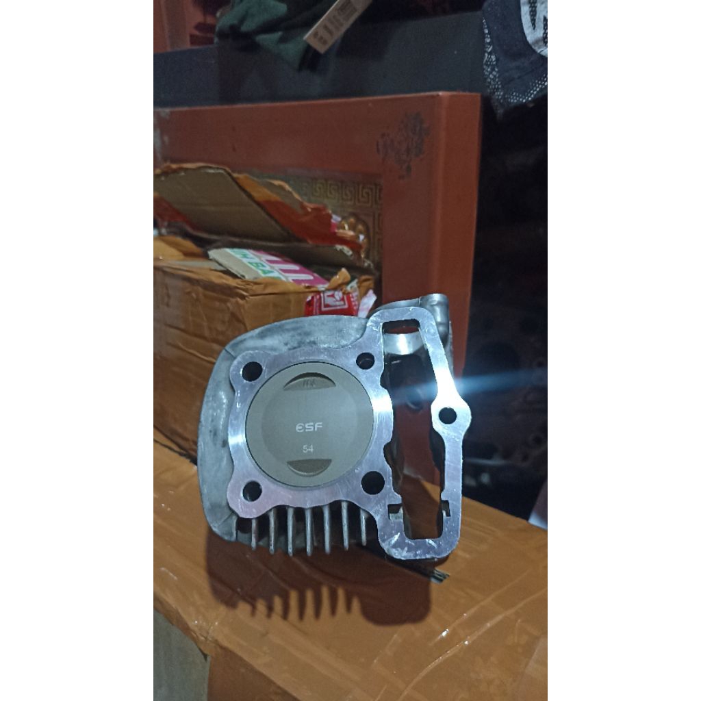 Jual BLOK BORE UP BEAT DELUXE PISTON 50/54MM LINER LUAR PNP CRANKCASE ...