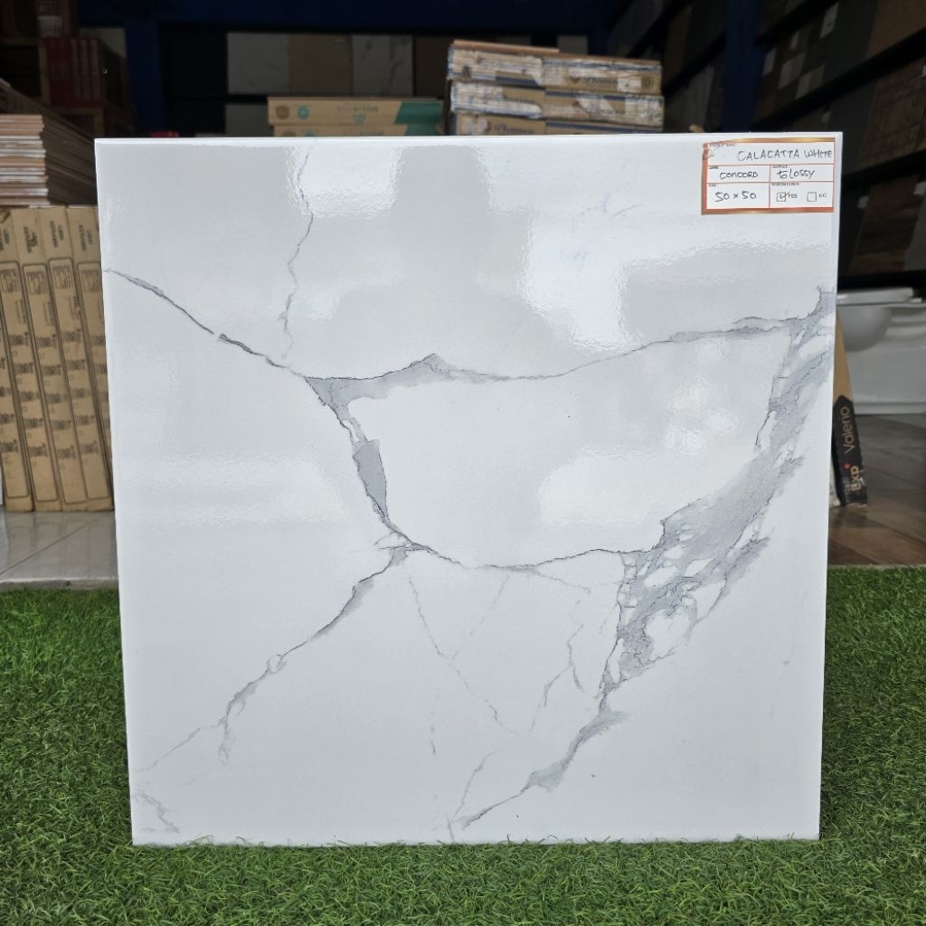 Jual Keramik Lantai Motip Marmer Carara Concord 50x50 CALACATTA WHITE ...