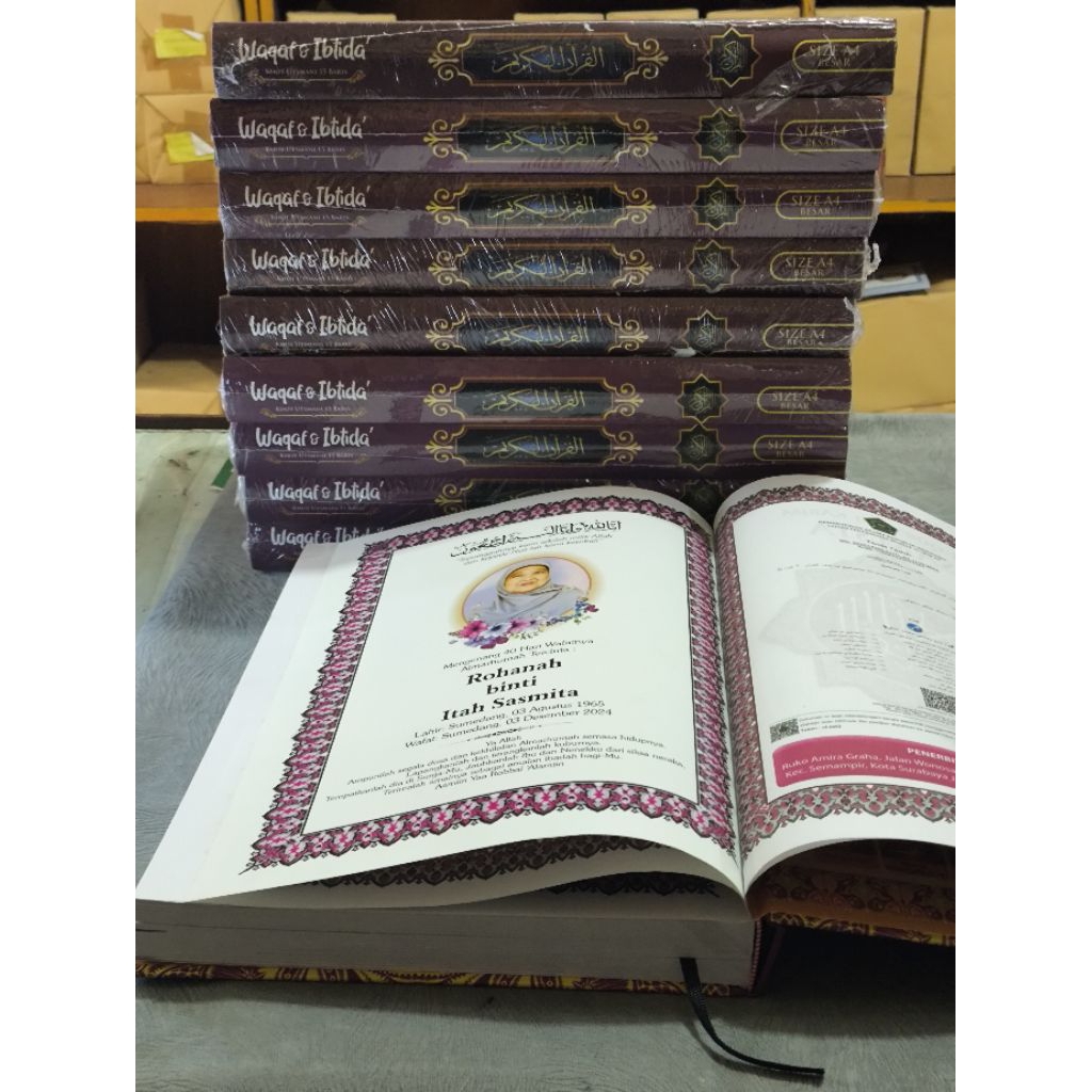 Jual Al Quran Mushaf dan Terjemah Free Sisip Foto Mengenang 40/100 ...