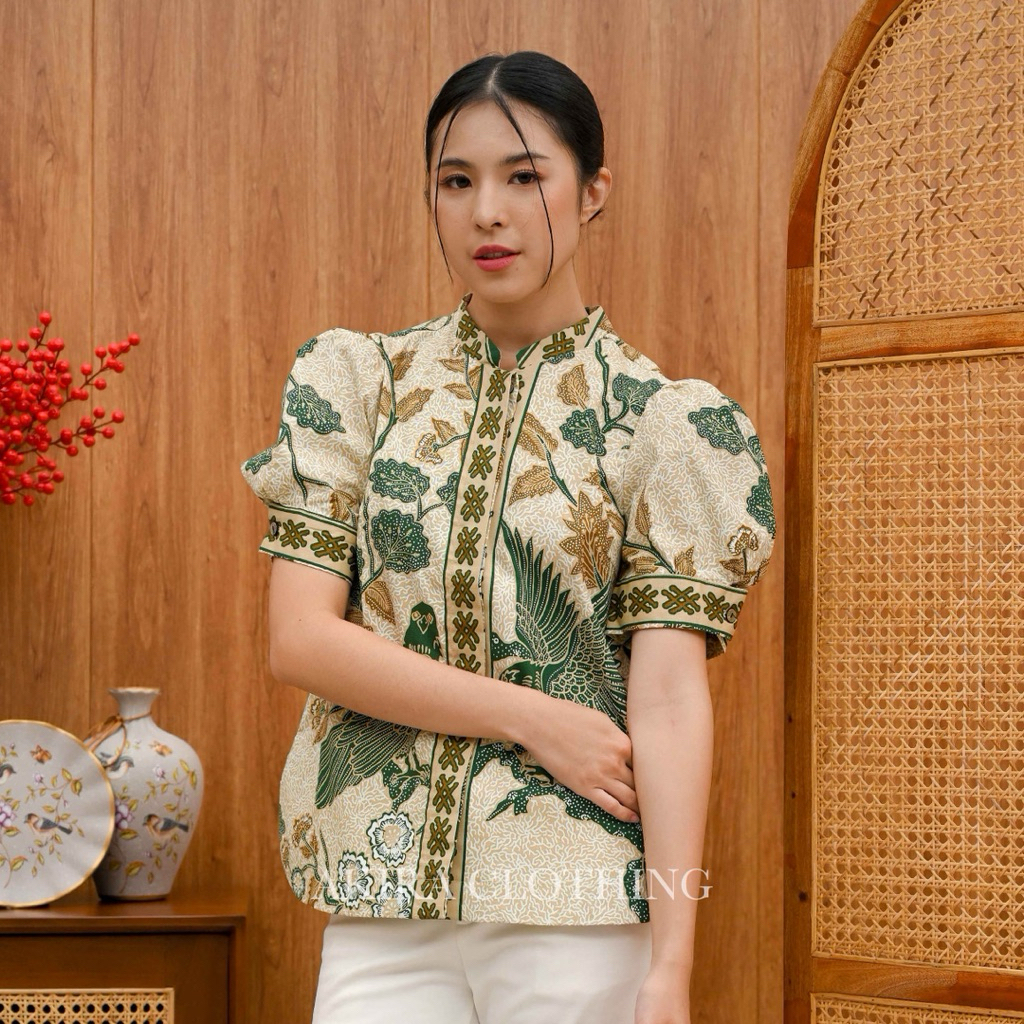 Jual Atasan Batik Wanita Modern Ivanka Top - Batik Couple - Batik ...