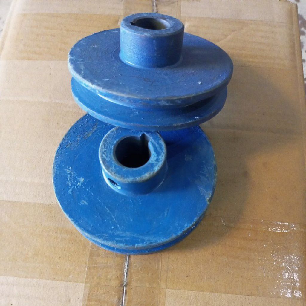Jual pulley puli A1 - 4 inchi as 19mm/20mm pully besi cor | Shopee ...