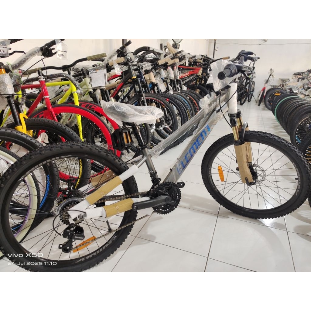 Jual Sepeda Gunung MTB merk ELEMENT size 24inc tipe seatle 21 Speed ...