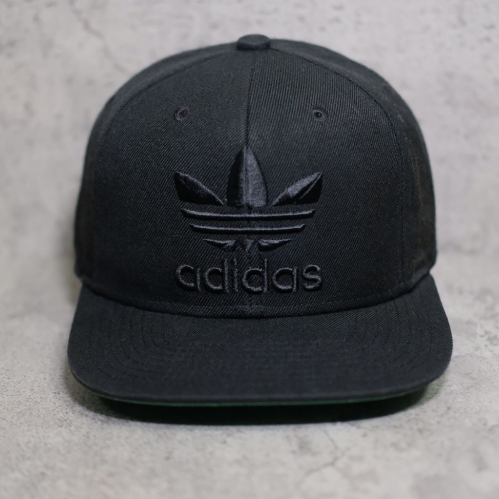 Jual Topi snapback ADIDAS FULL HITAM Original | Shopee Indonesia