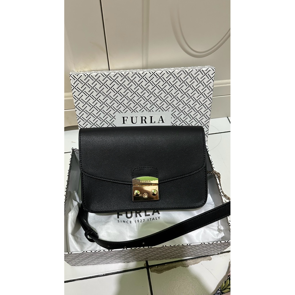 Jual Furla Metropolis Medium Black | Shopee Indonesia