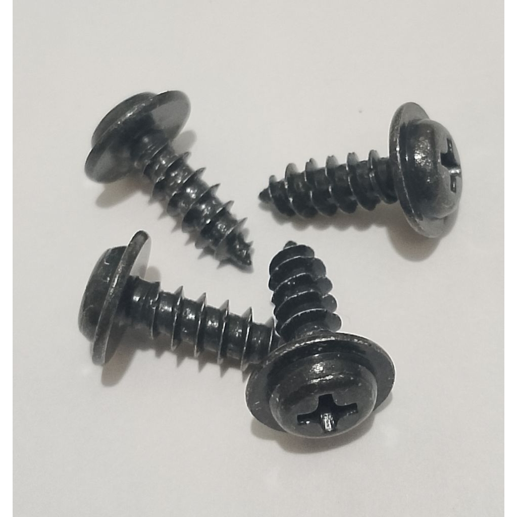 Jual sekrup lancip M4 lancip panjang 1,5 cm original | Shopee Indonesia