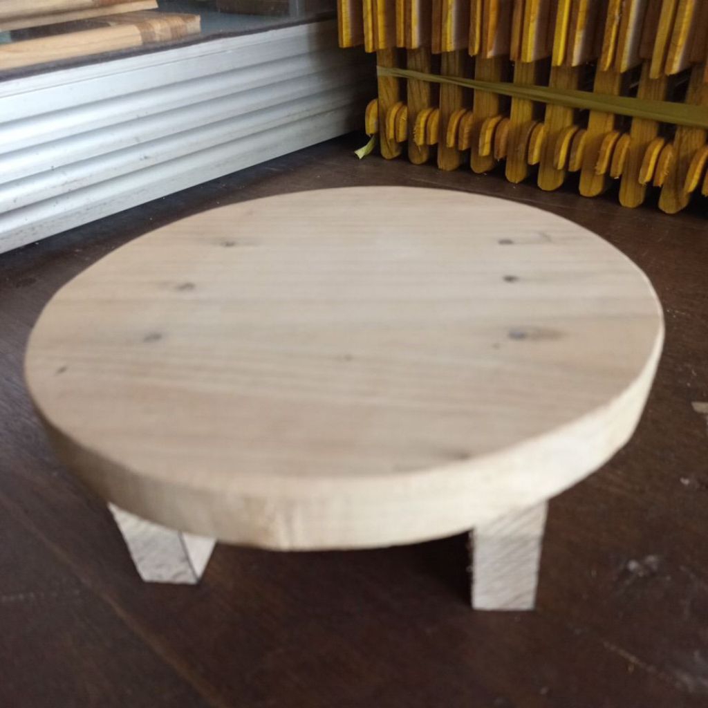 Jual Telenan kayu/pandal /dampar kayu lurus dengan kaki produk lokal ...