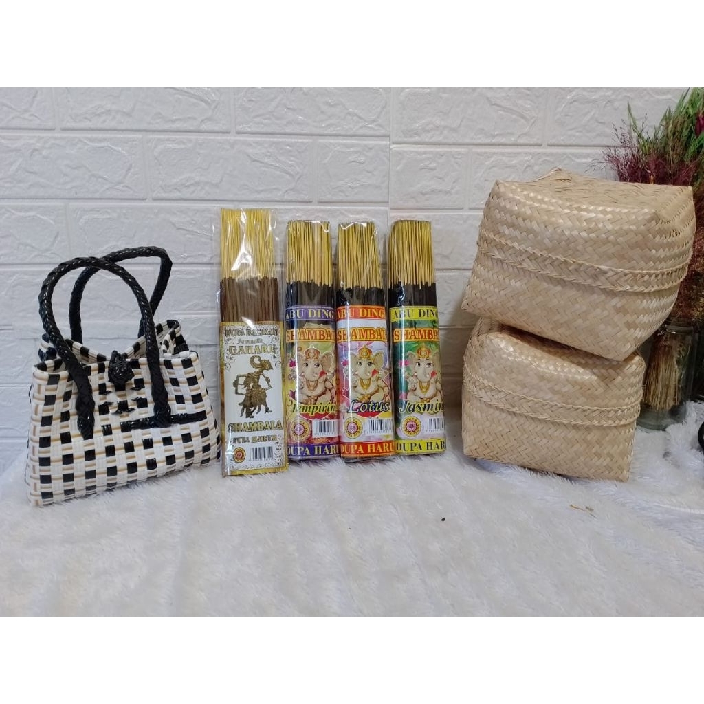 Jual paket dupa tas patty dan sokasi | Shopee Indonesia