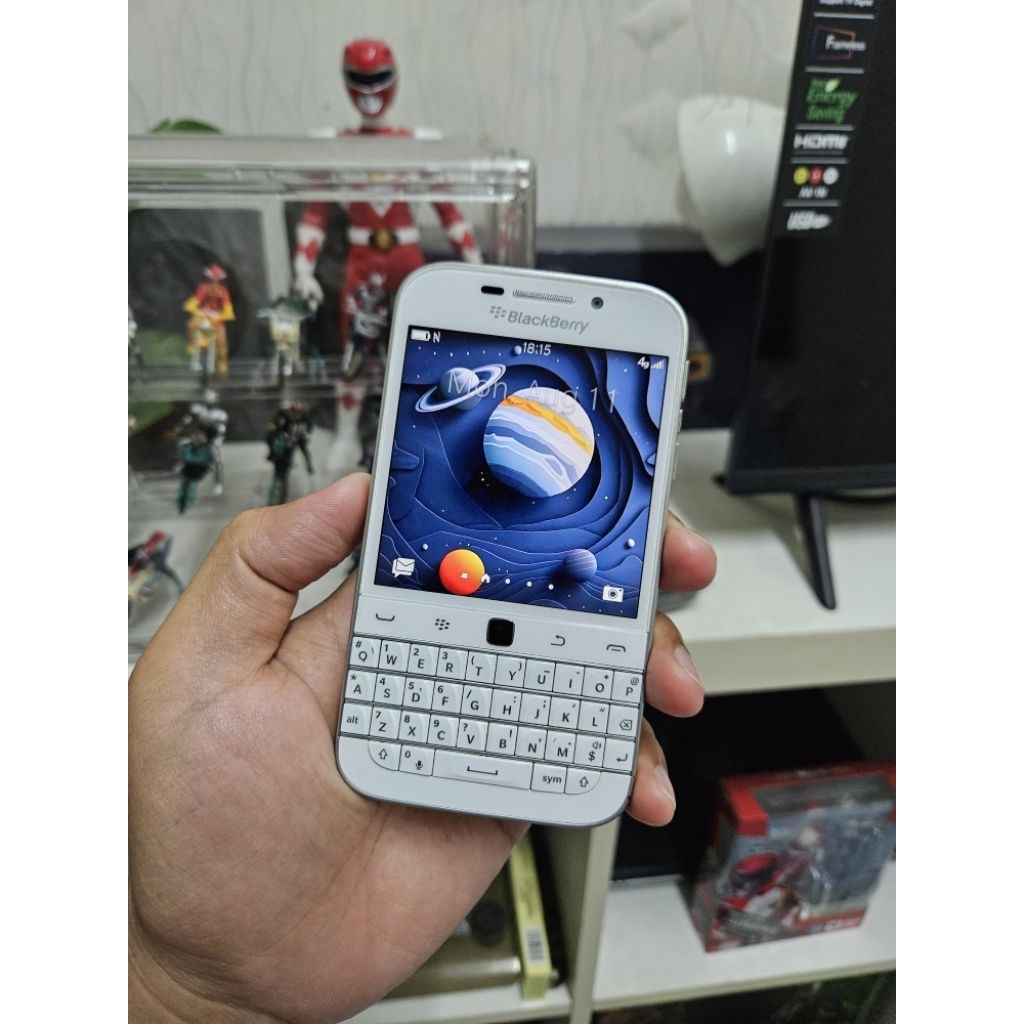 Jual Blackberry Q20 White like new tag android bb key one key 2 priv ...